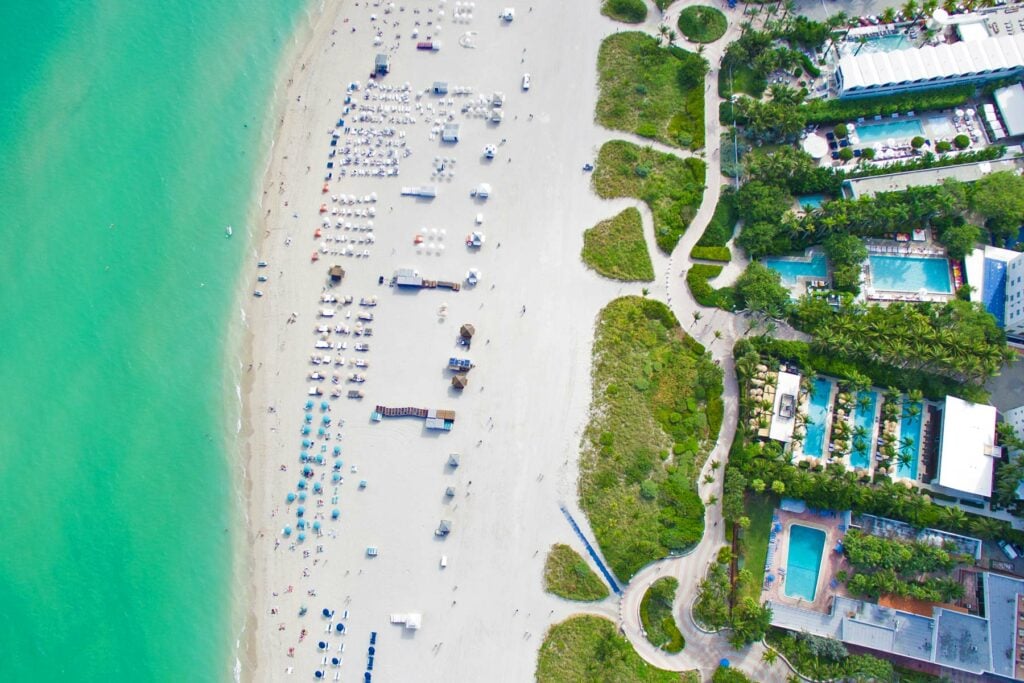 Let's Talk: 20 HONEST Pros & Cons of Living in Florida (+ Forum)